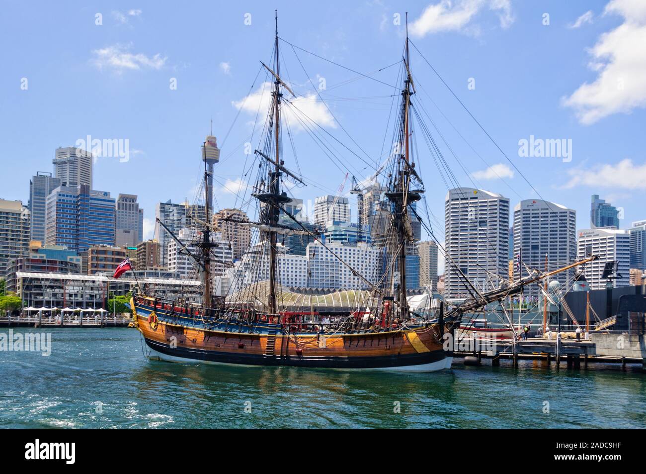 Sailing ship endeavour hi-res stock photography and images - Alamy