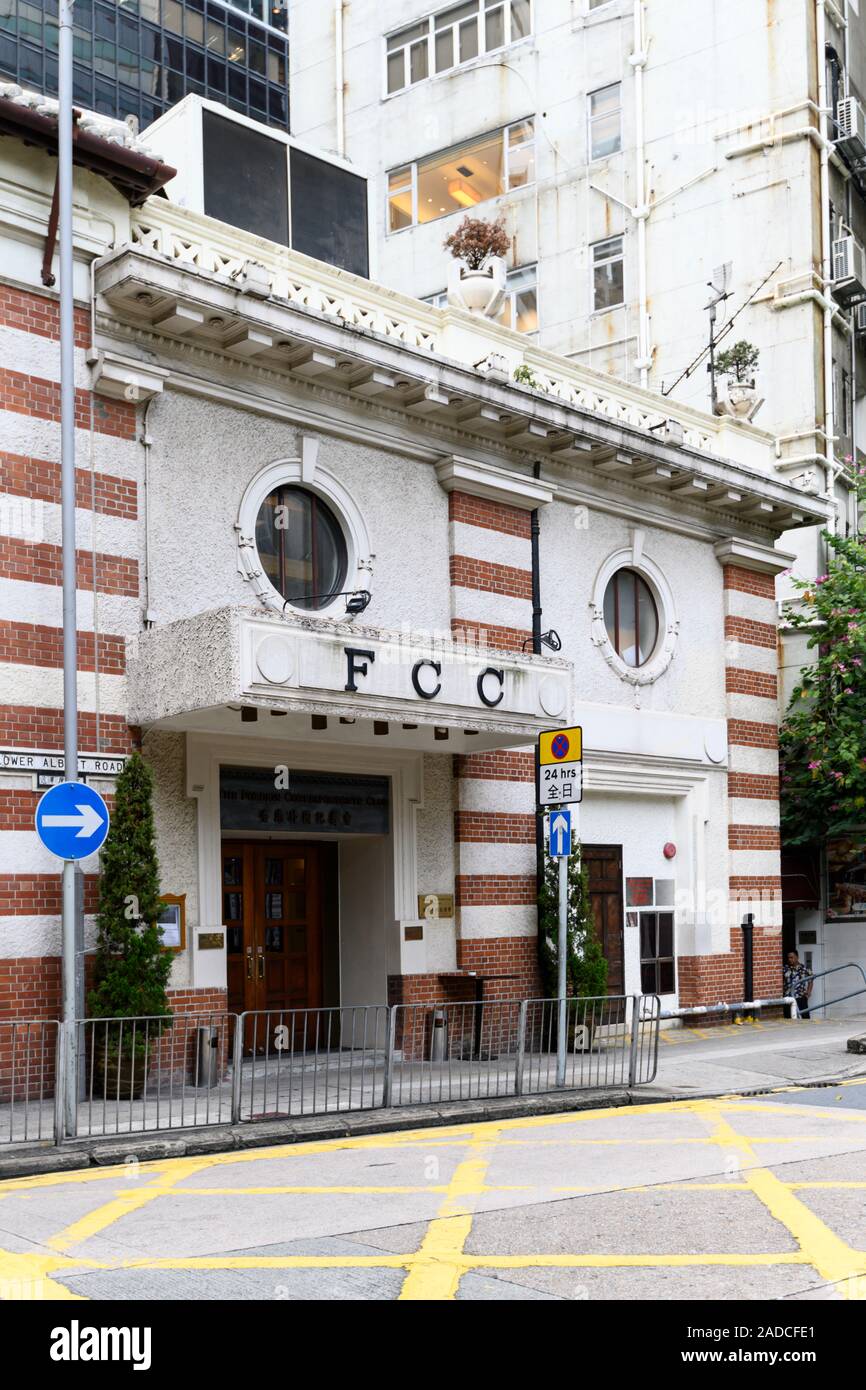 Foreign correspondents hi-res stock photography and images - Alamy