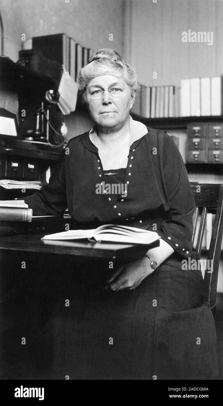Clara S. Stoltenberg (1865-1950), US anatomist. Stoltenberg was a ...