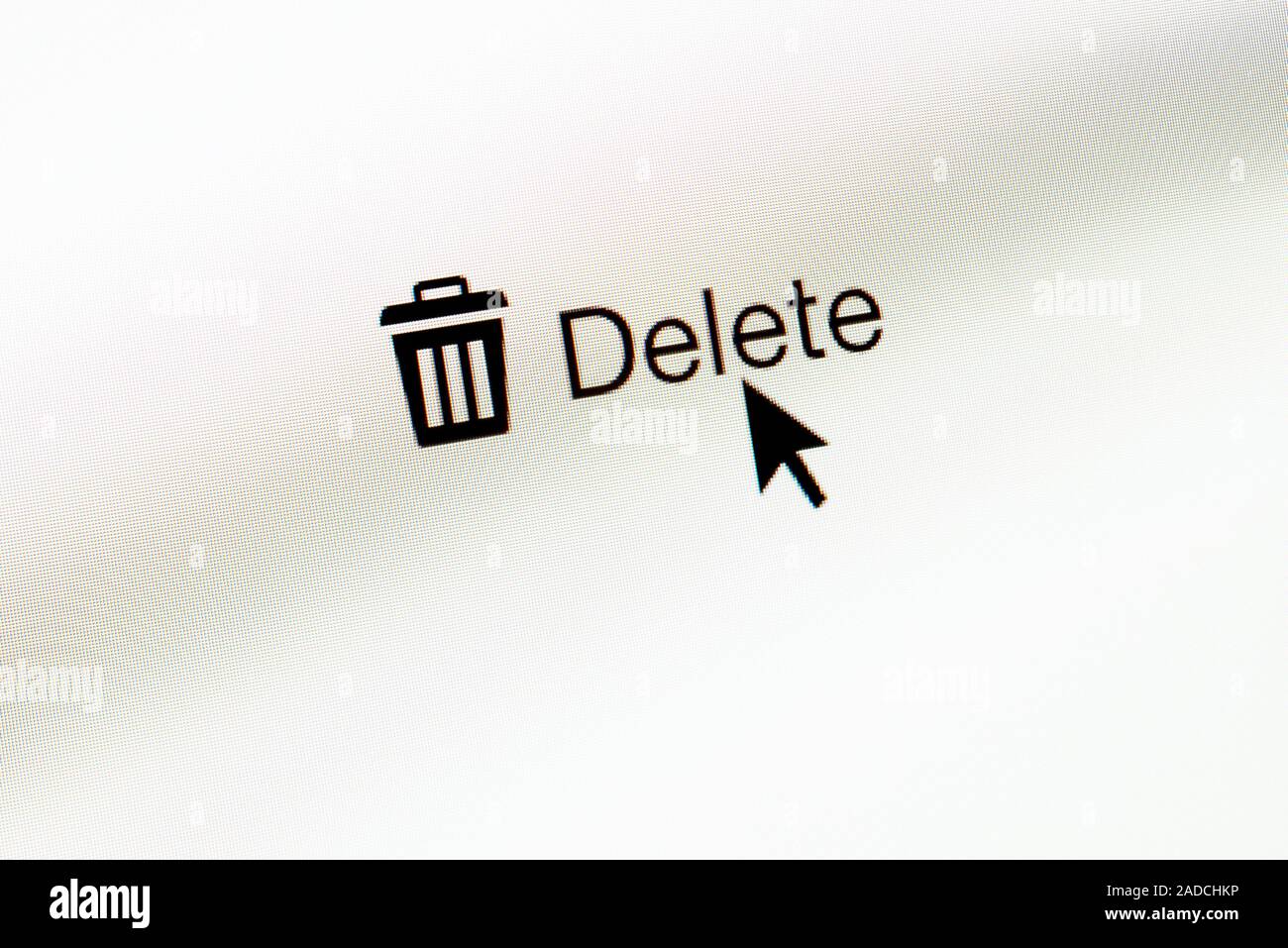 Delete button. Cursor hovering over a 'Delete' button Stock Photo - Alamy