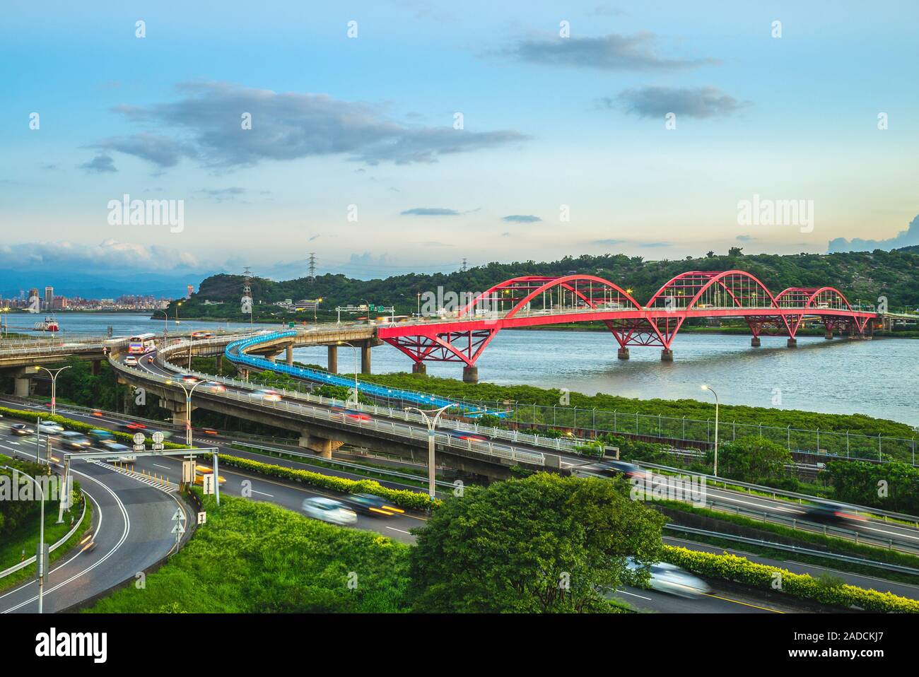 New taipei city sightseeing tour hi-res stock photography and images ...