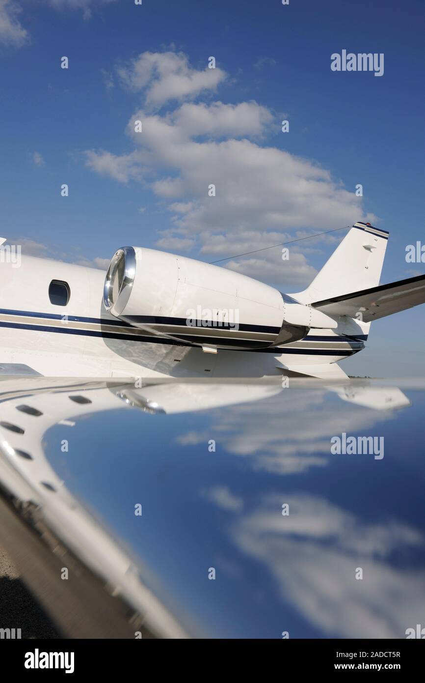 Wing and Pratt and Whitney Canada PW545B engine-cowling of an LEA ...