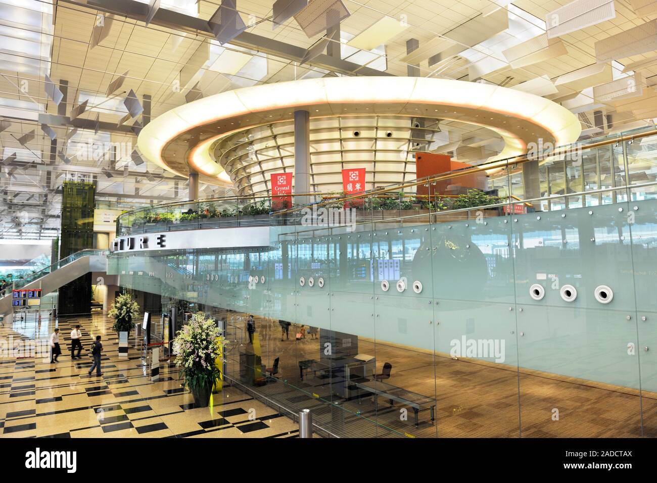 Restaurant in Terminal 3 of Singapore Changi Airport Stock Photo - Alamy