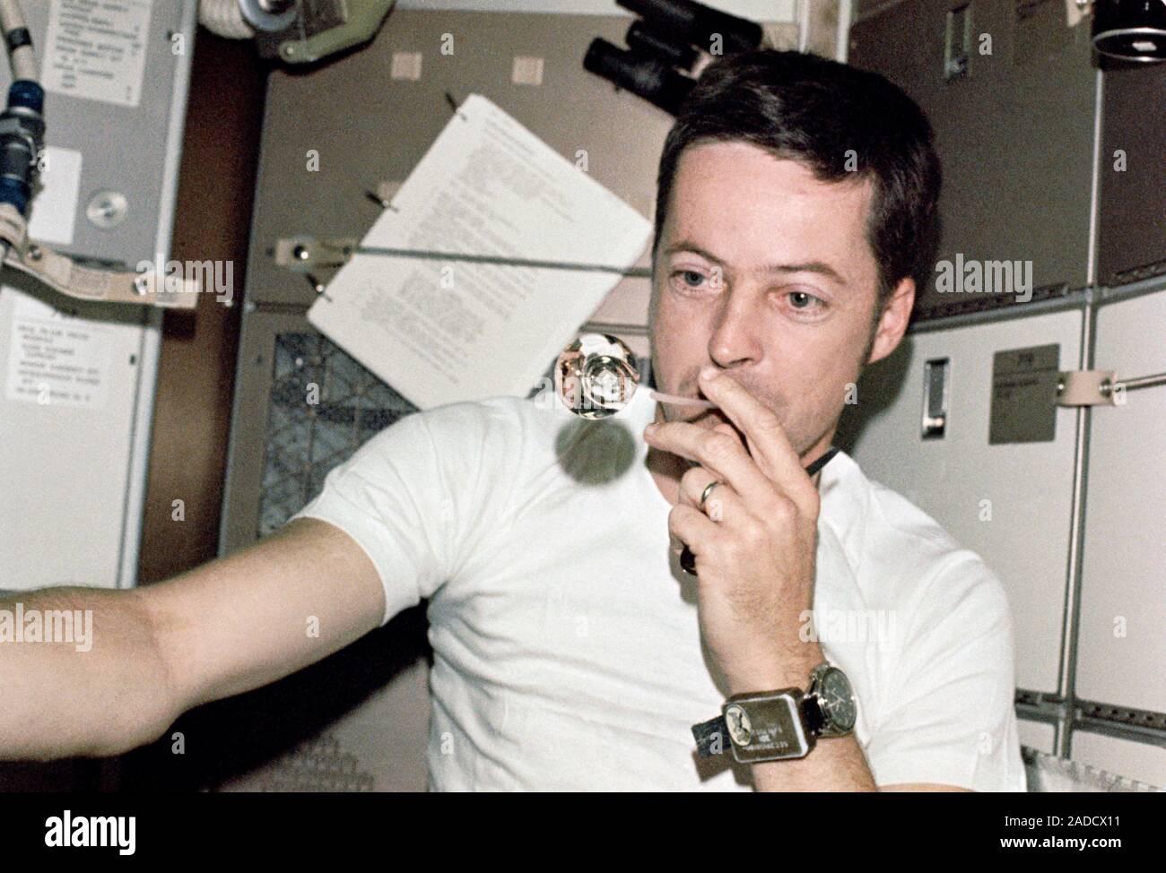 Science experiment on Skylab, 1973. US astronaut Joseph P. Kerwin (born ...
