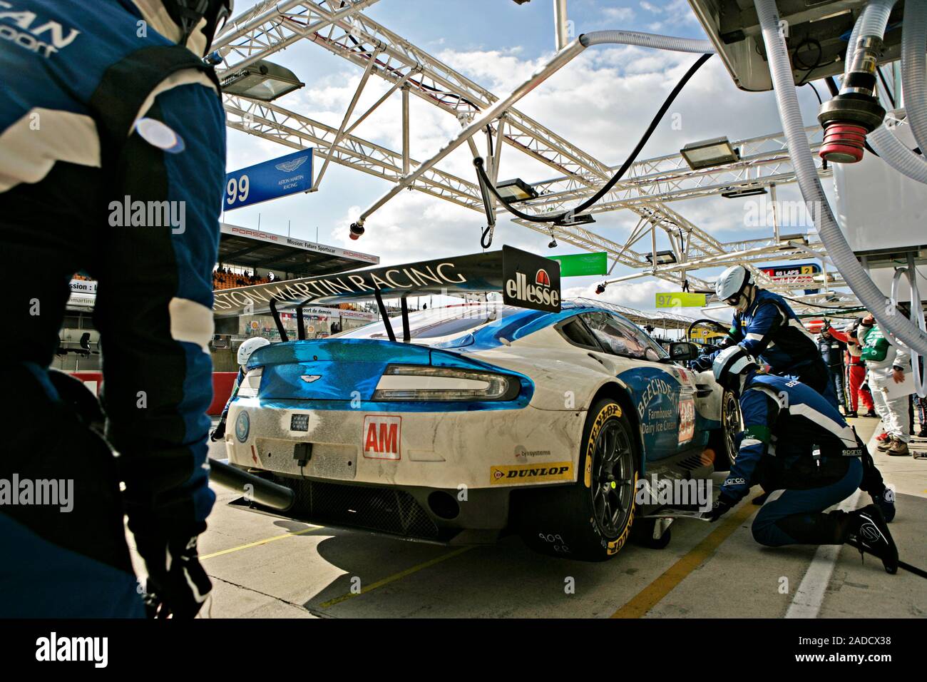 Pit stop at 24 Hours of Le Mans, 2016. Aston Martin V8 Vantage GTE ...