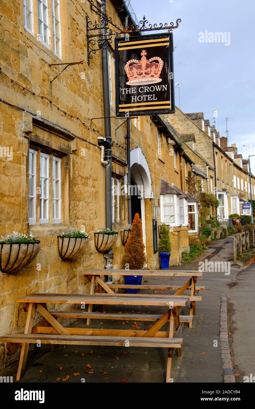 Blockley village hi-res stock photography and images - Alamy