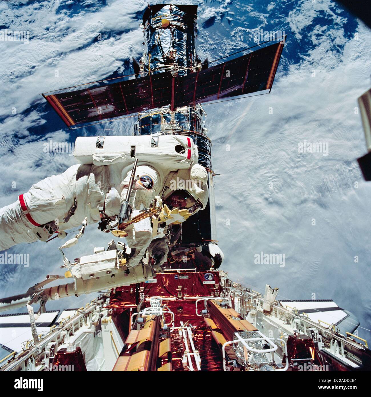 Hubble Space Telescope (HST) servicing. Astronaut Kathryn C. Thornton ...