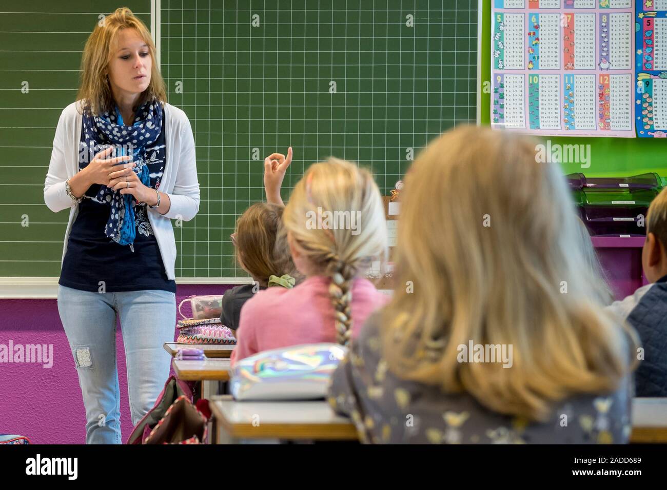 School lesson. Group of children in a lesson at school Stock Photo - Alamy