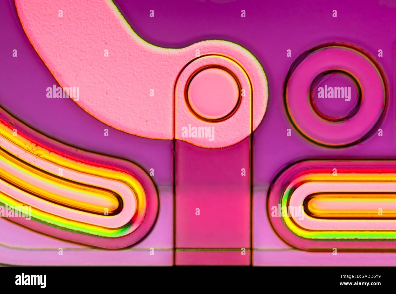 Light micrograph of a MEMS (MicroElectroMechanical System) microphone ...