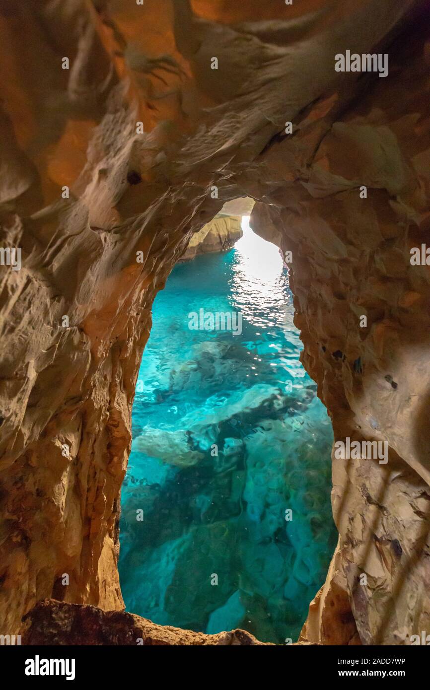 Rosh hanikra grottoes hi-res stock photography and images - Alamy