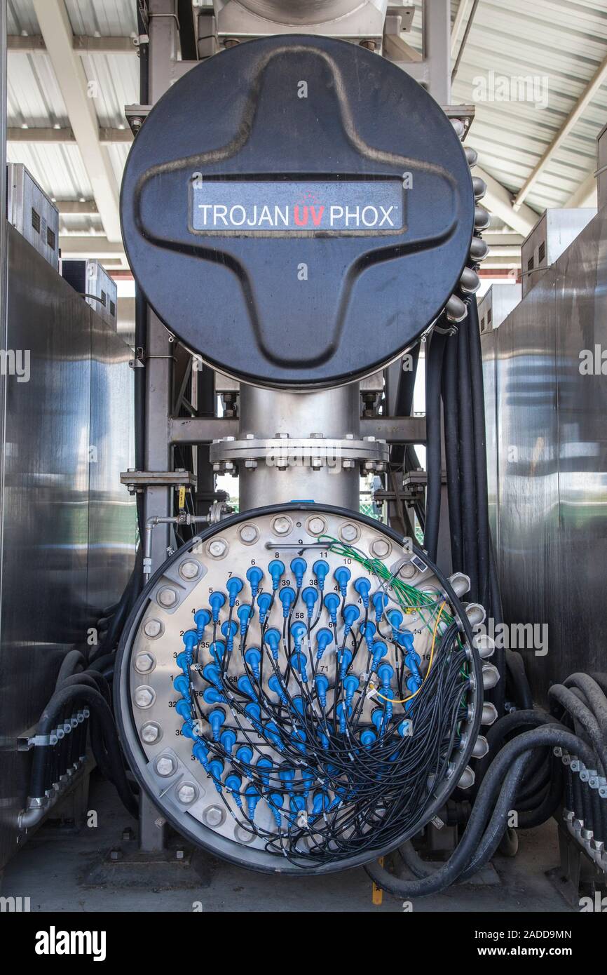 Advanced oxidation and UV (ultraviolet) light treatment apparatus to ...