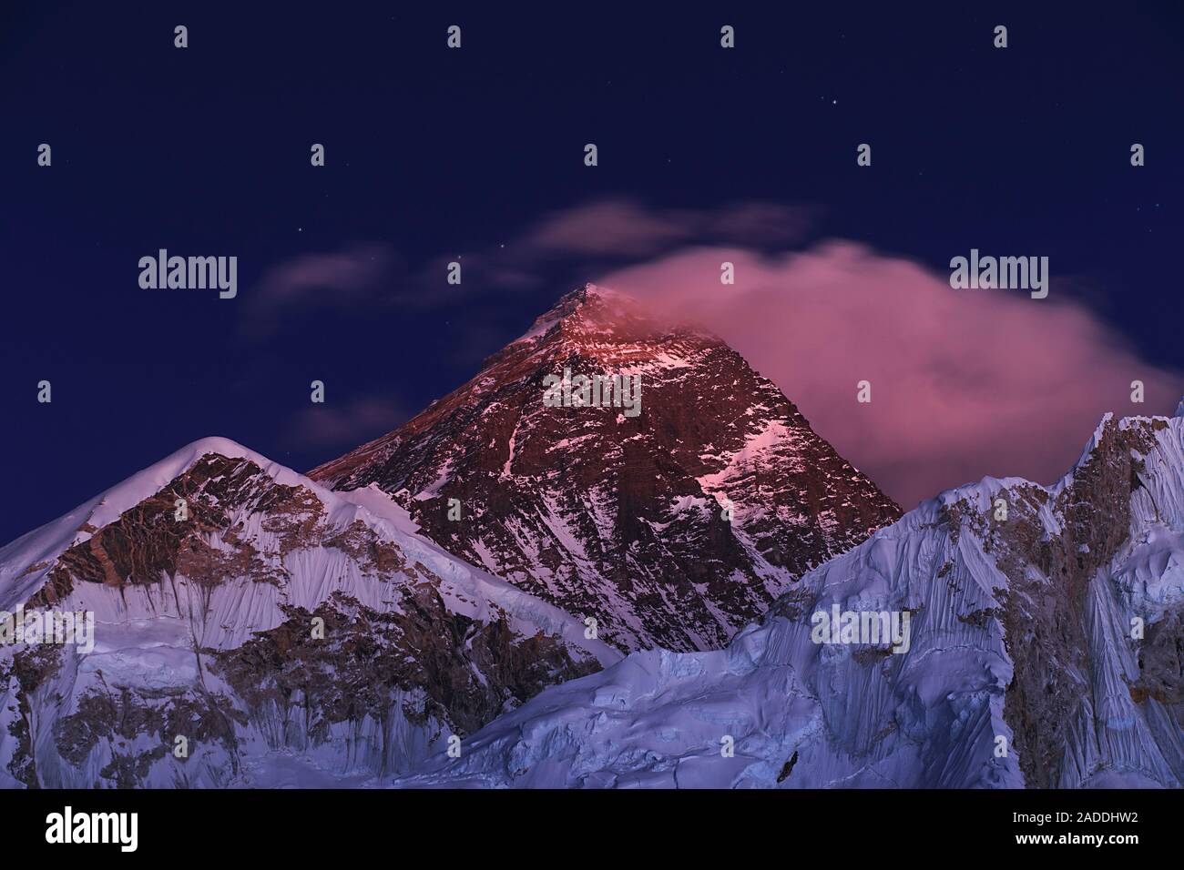 Alpenglow On Mount Everest After Sunset Alpenglow Shining On The Peak