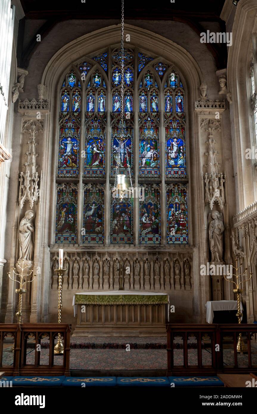 The altar and east window, St. Mary`s Church, Adderbury, Oxfordshire ...