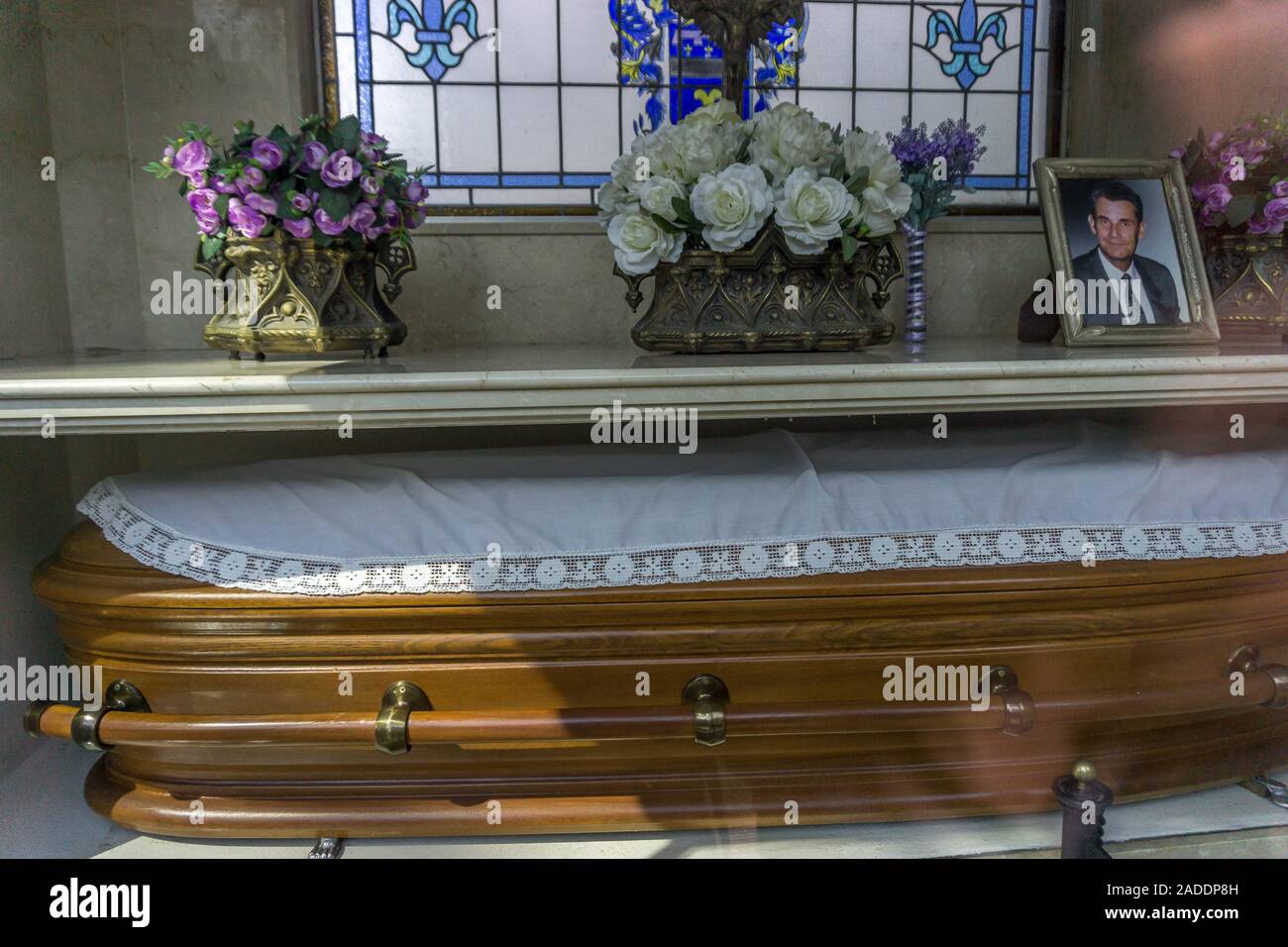 Photos Of Coffins In Mausoleums