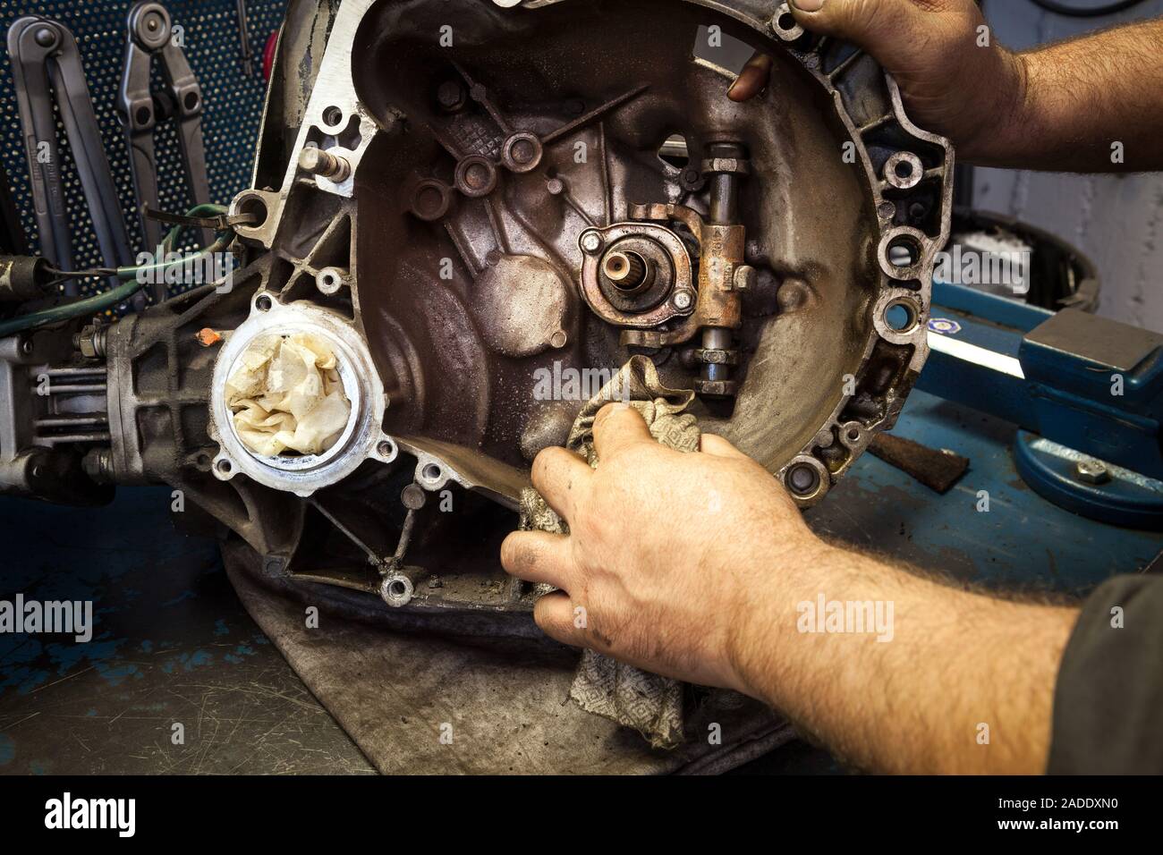 Mechanical workshop hi-res stock photography and images - Alamy