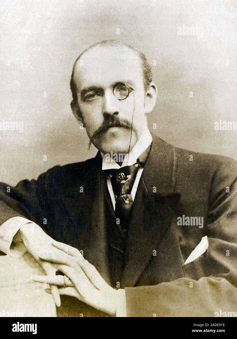 Portrait de Henri de Regnier (1864-1936), poete, romancier, et ...