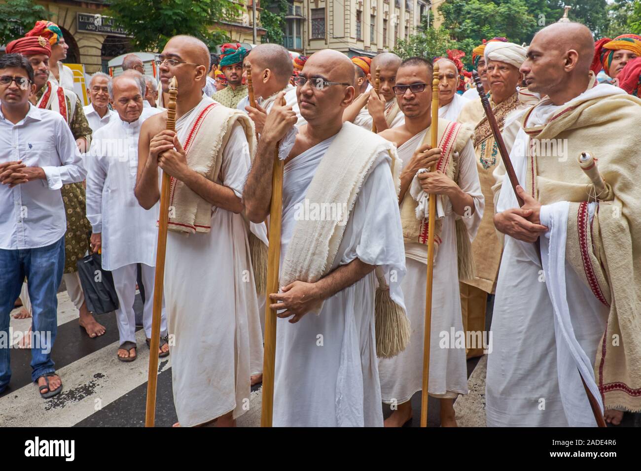 Jain monks hi-res stock photography and images - Alamy