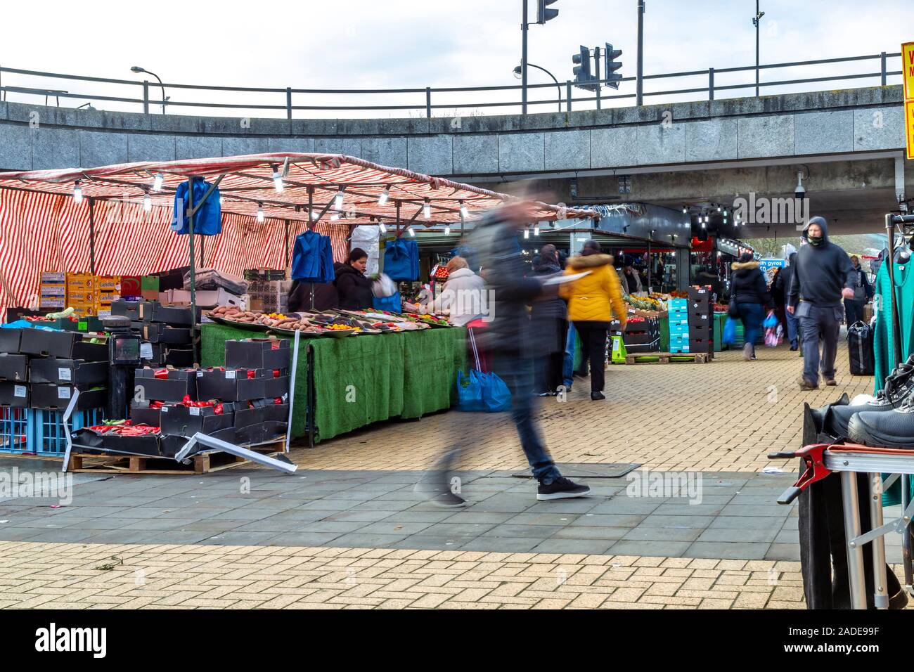 Open market. CMK, with Midsummer Boulevard (Blvd) running overhead, Centre Milton Keynes ...