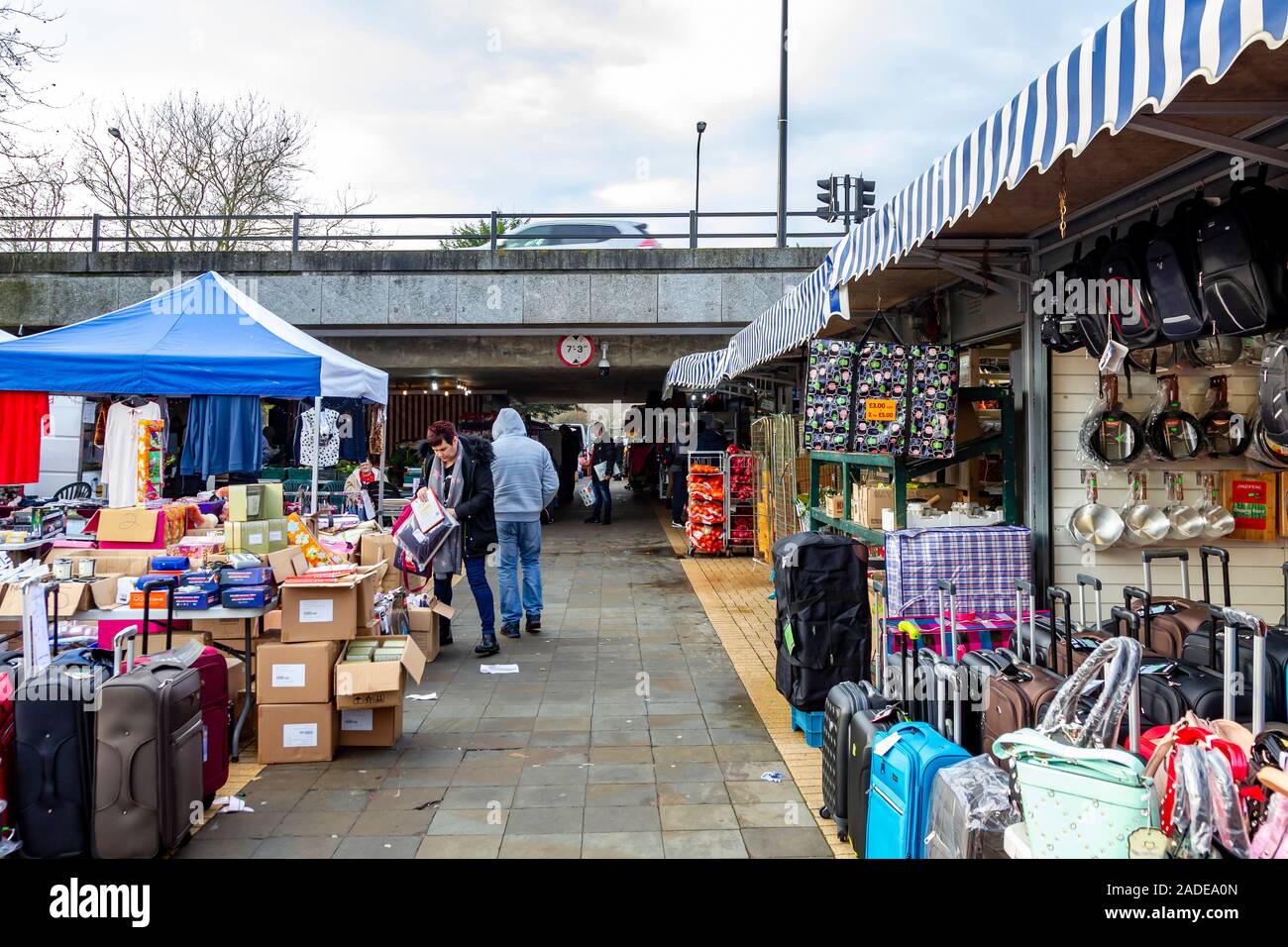 Milton keynes city centre hi-res stock photography and images - Alamy