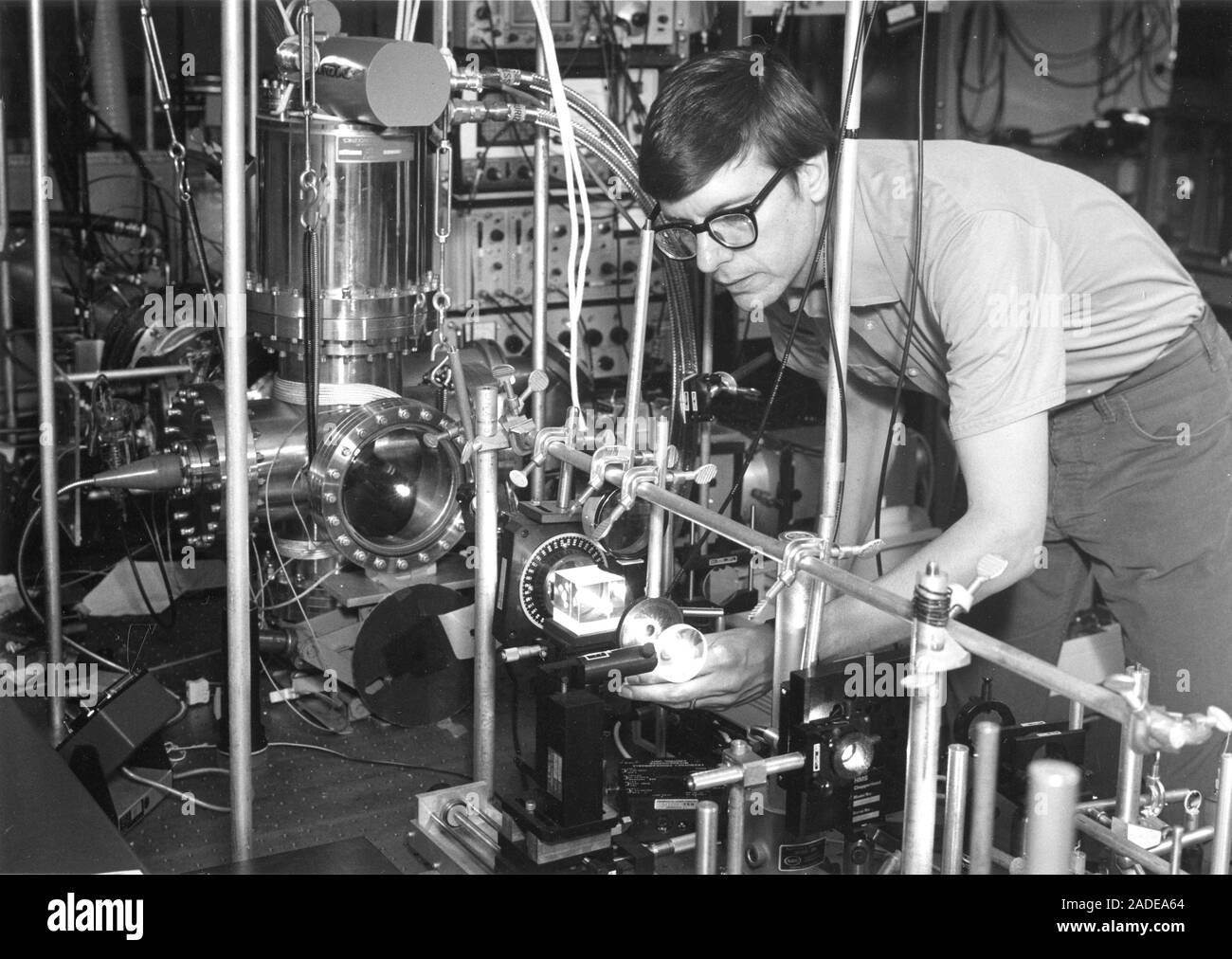 Bill Phillips with a laser trap, 1990s. US physicist William D. 'Bill ...