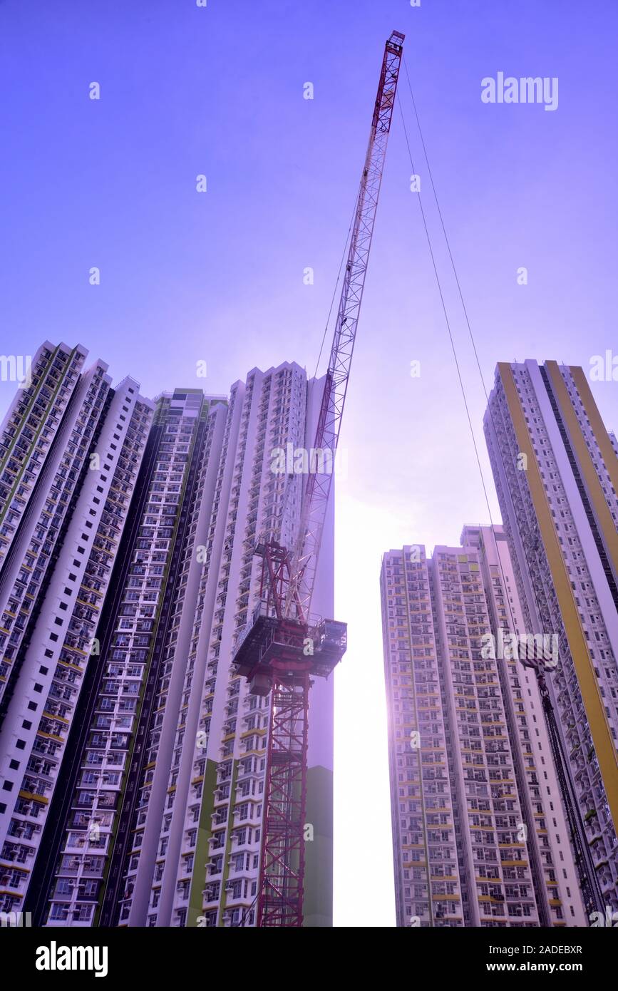 Tall city crane hi-res stock photography and images - Alamy