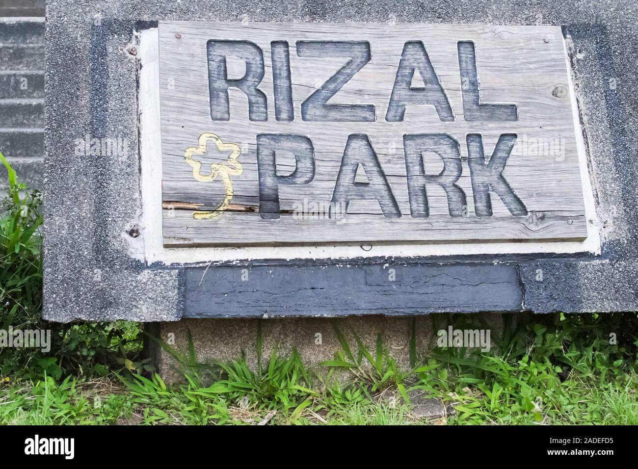 NOV. 28, 2019-BAGUIO CITY PHILIPPINES : Rizal park signage on a wooden ...