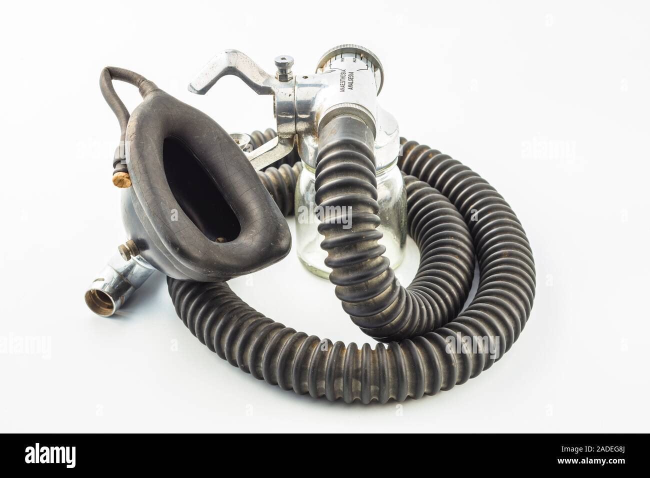 Blease trilene inhaler, 1956. This device was used to deliver trilene ...