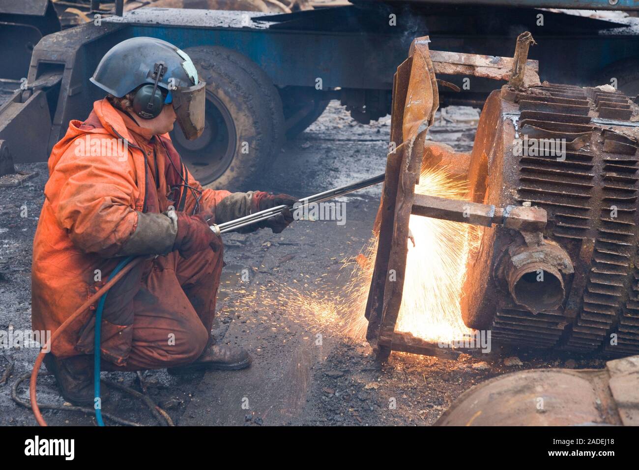 Burner processing heavy steel to works furnace size at a metal ...