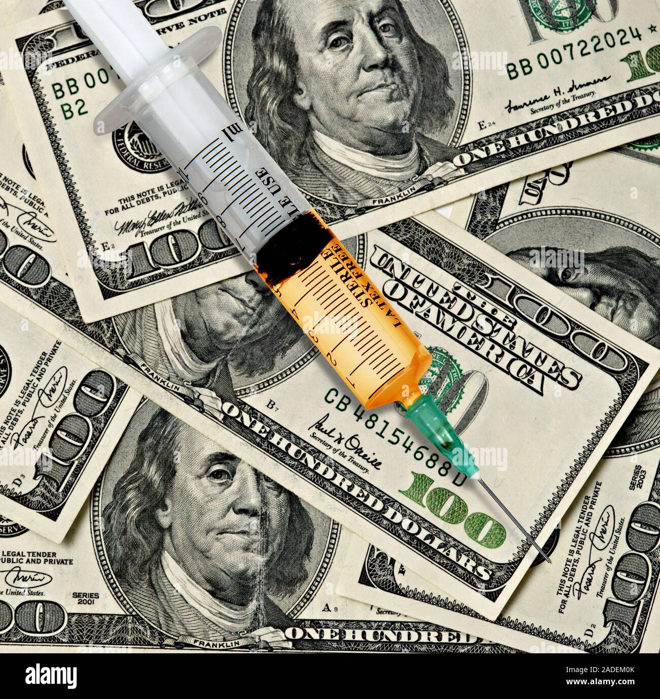 Narcotics and money Stock Photo - Alamy
