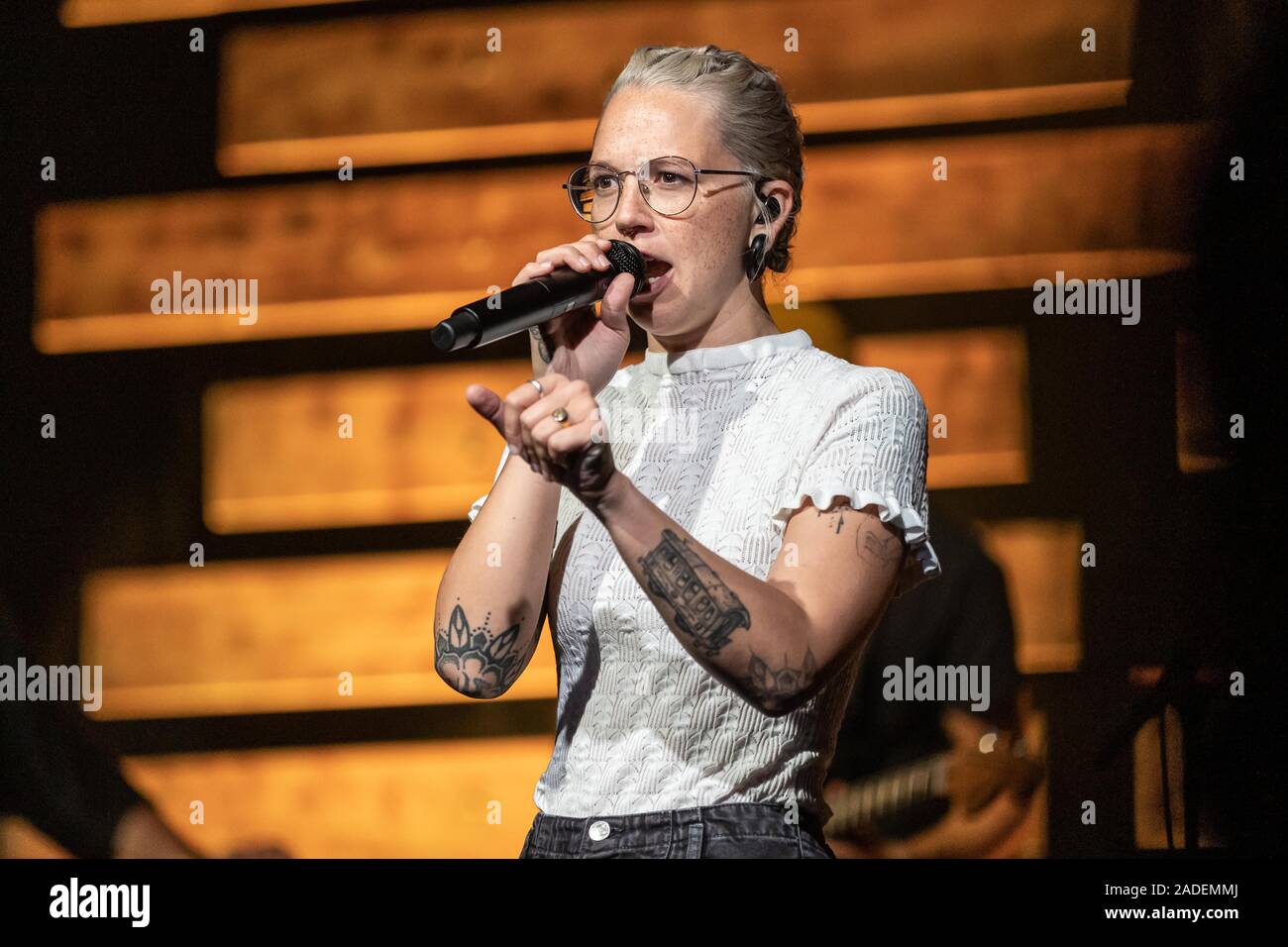 Stefanie Heinzmann Wallpaper