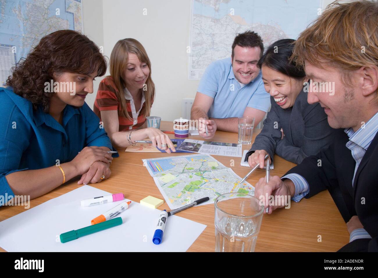 Community planning partnership group in discussion about sustainable ...