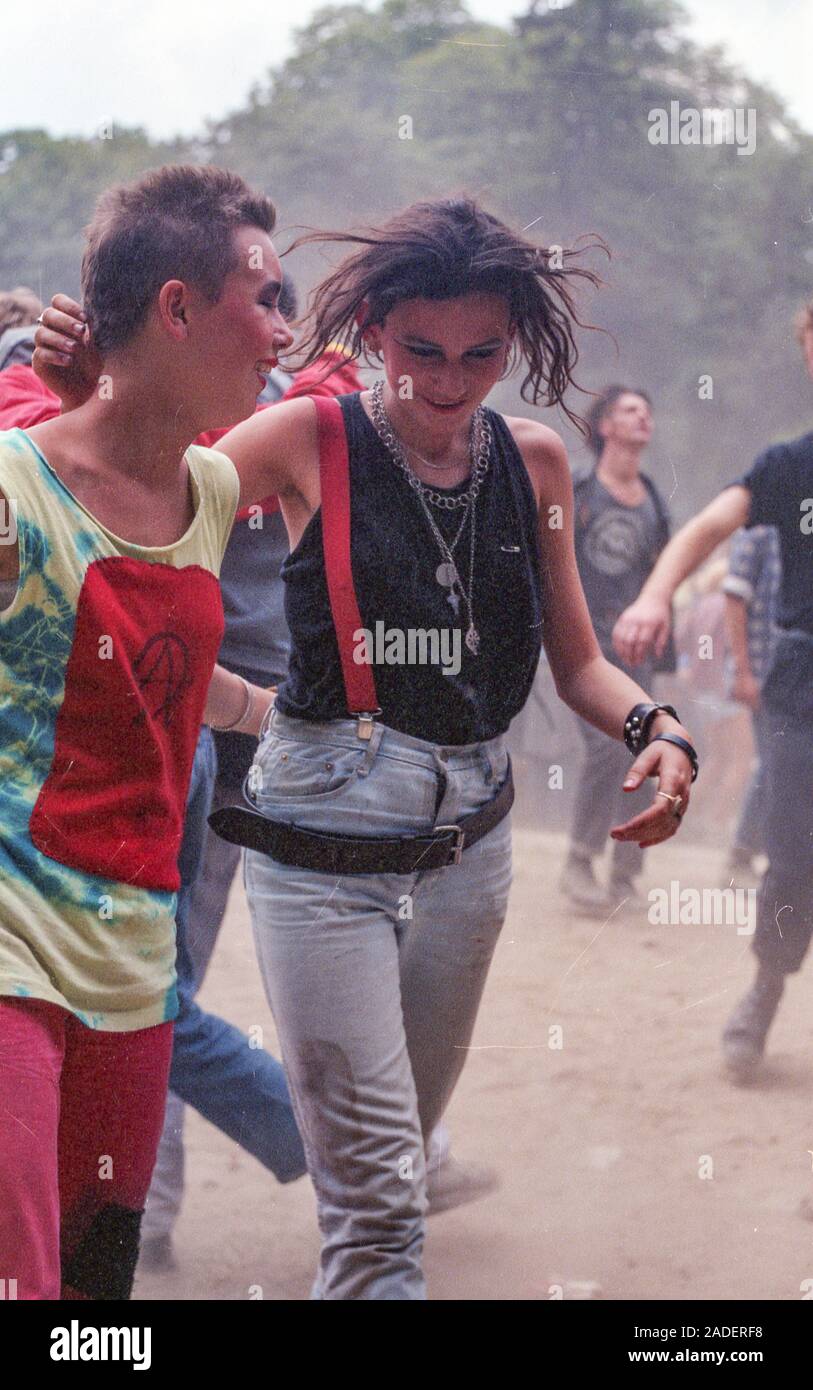 Punk band 1991 hi-res stock photography and images - Alamy