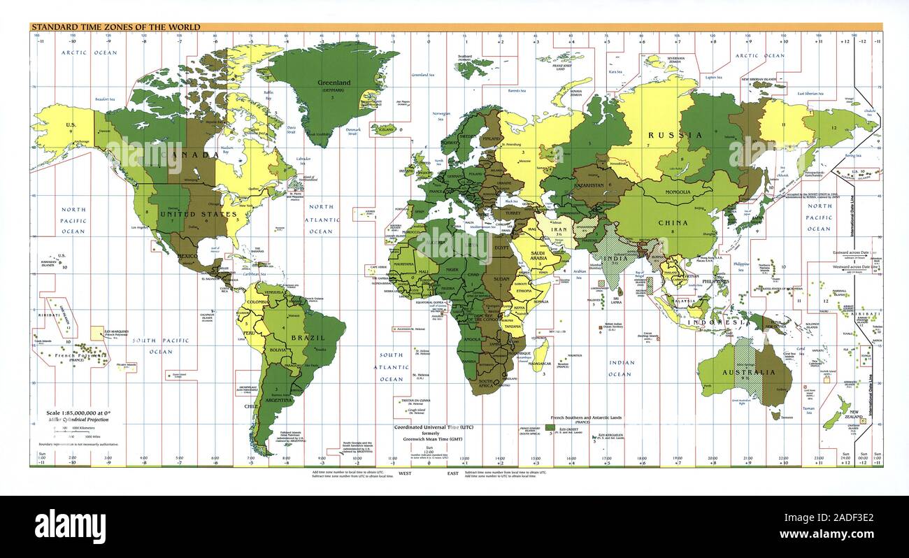 Time Zone map of the world. Map showing the Standard Time Zones of the ...