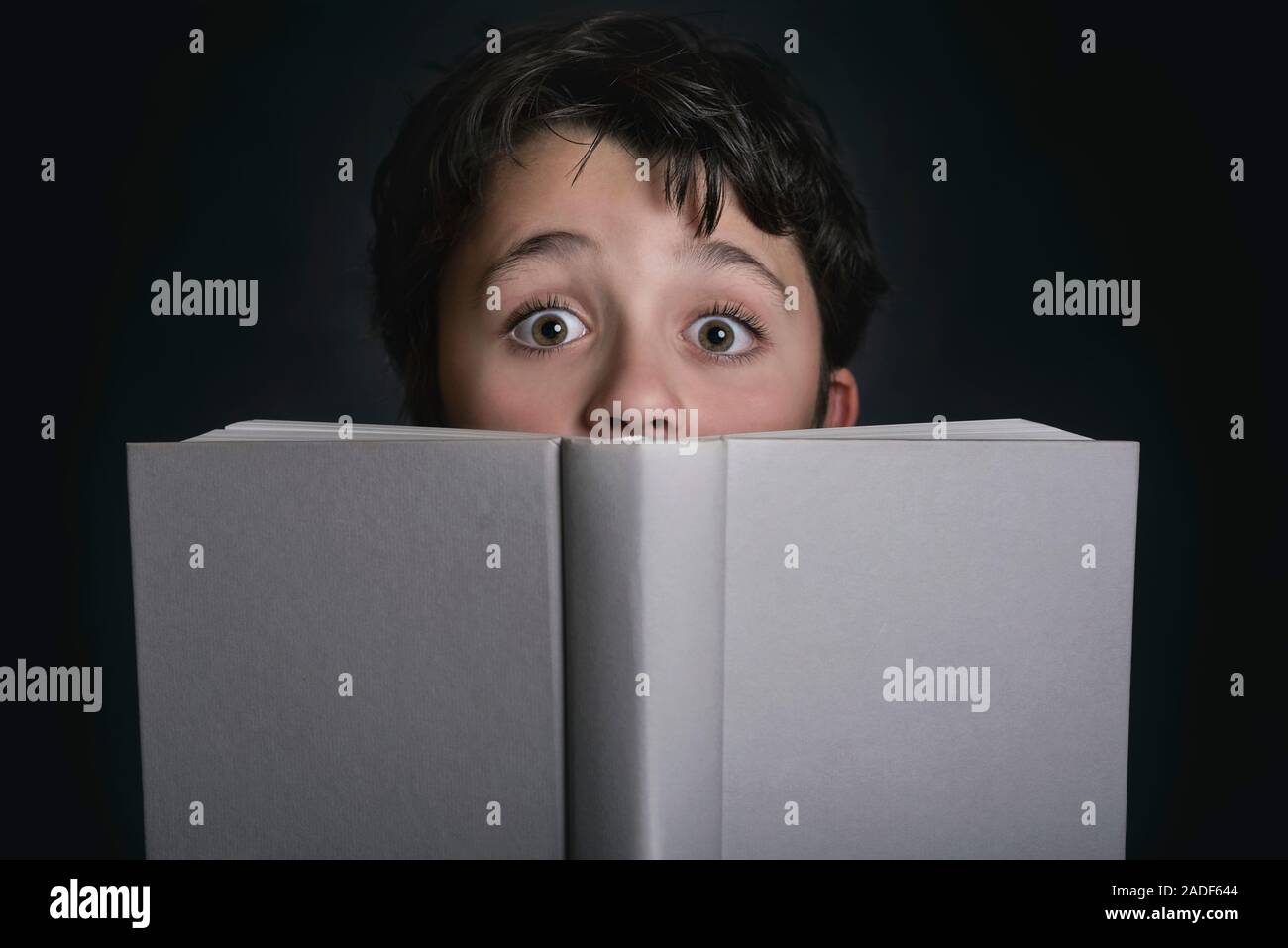 Curious child hi-res stock photography and images - Alamy