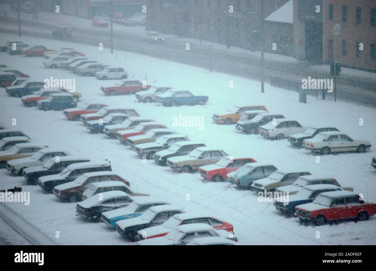 Snow storm in a Leeds car park some time in January 1984 Stock Photo ...