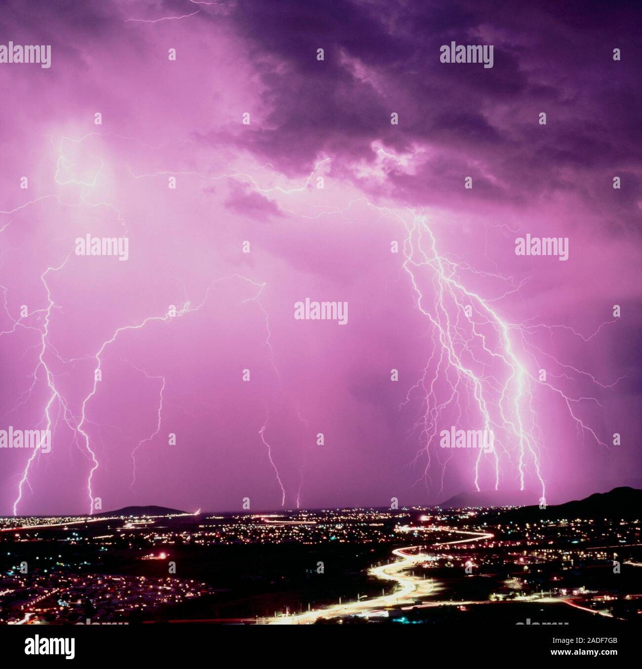 Summer lightning storm over Tucson, Arizona, USA Stock Photo - Alamy