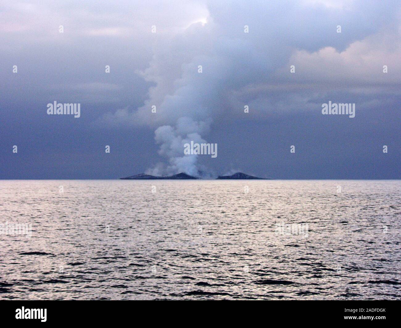 Home Reef volcano forming a new island as its eruptions bring it above ...