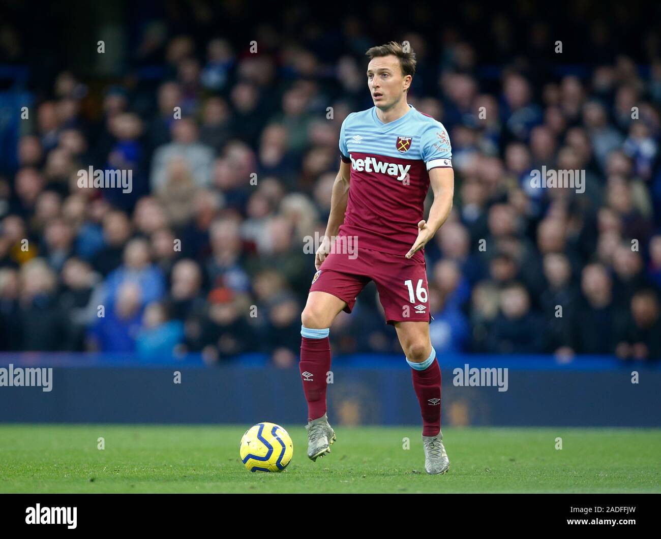 Mark noble west ham november hi-res stock photography and images - Alamy