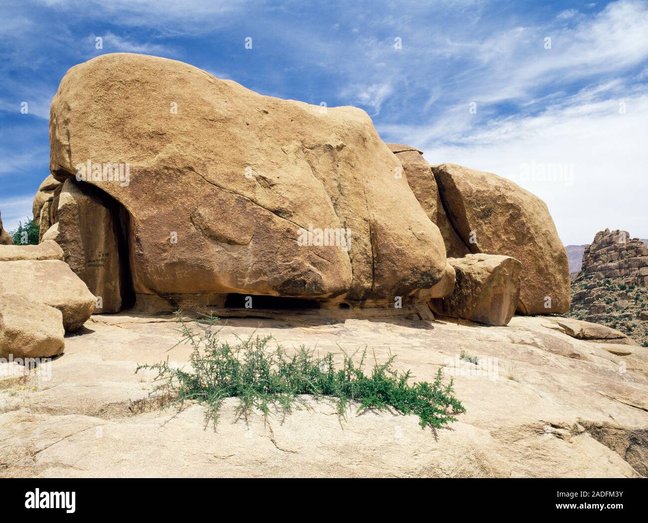 Woolbag erosion. Granite rock displaying characteristic 'woolbag ...
