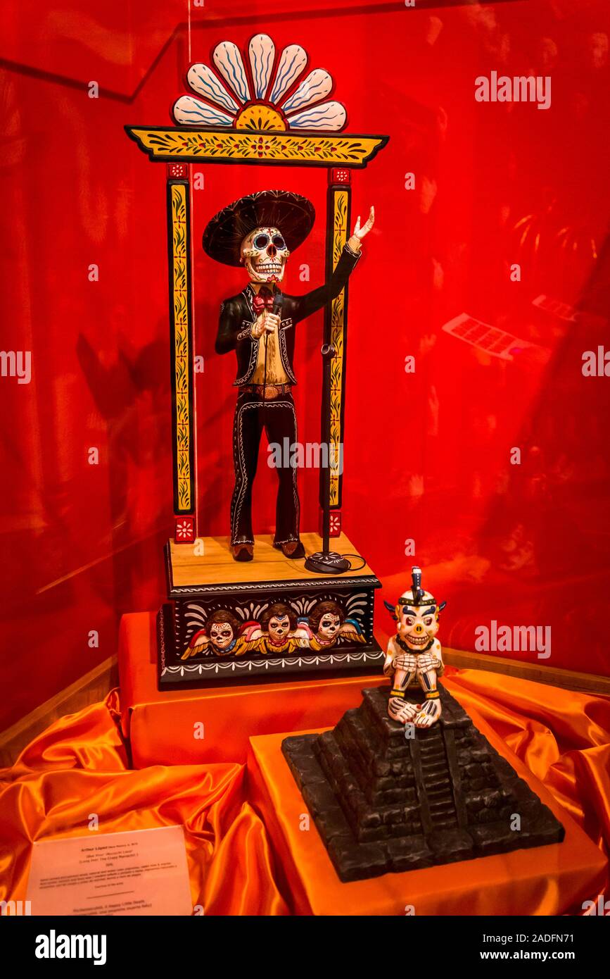 Ofrenda Artwork, traditional display of objects for the Day of The Dead ...