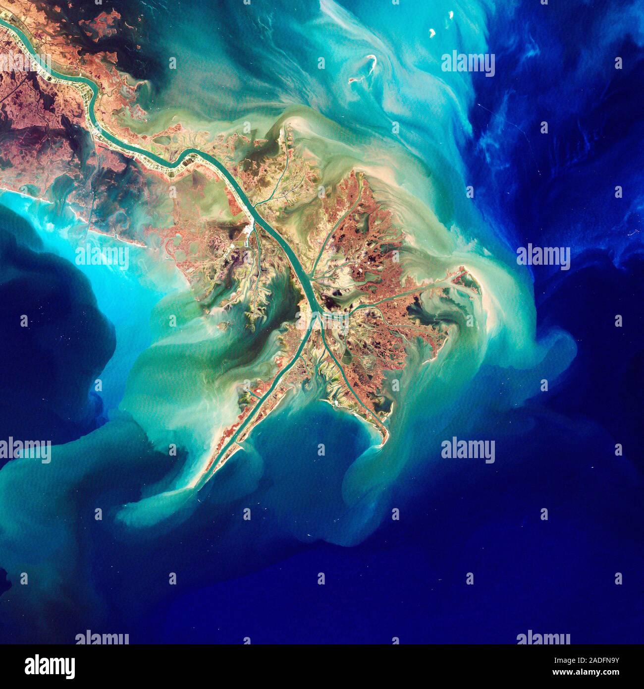 Mouth of the Mississippi river, Landsat 7 satellite image. Draining ...