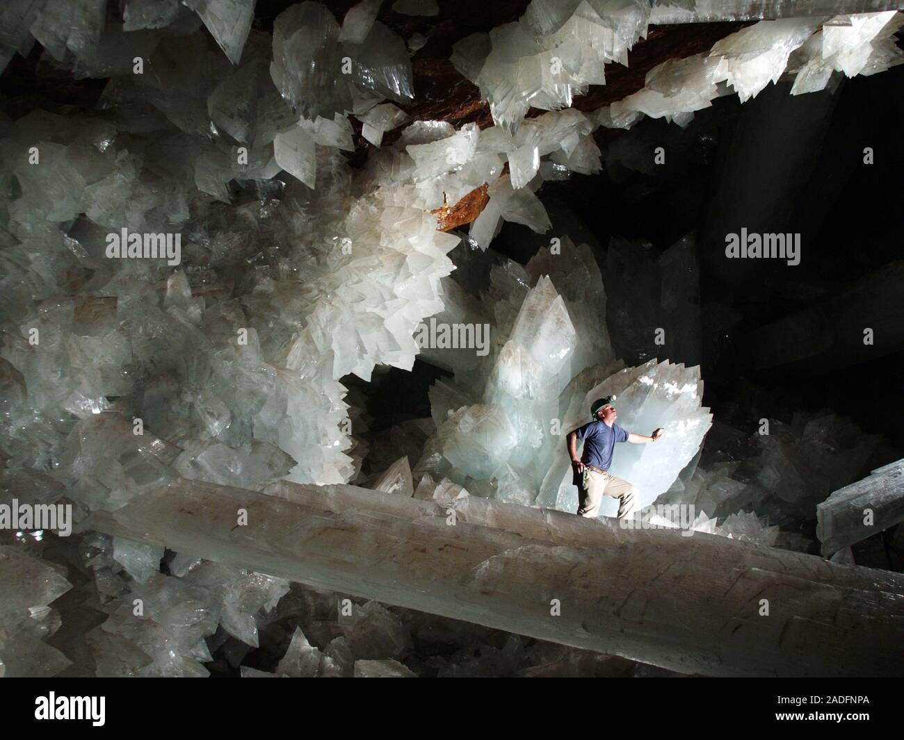 Cave of Crystals. Geologist in the Cave of Crystals (Cueva de los ...