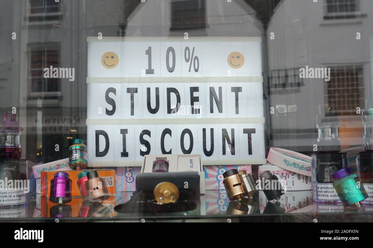 Vaping store hi-res stock photography and images - Alamy