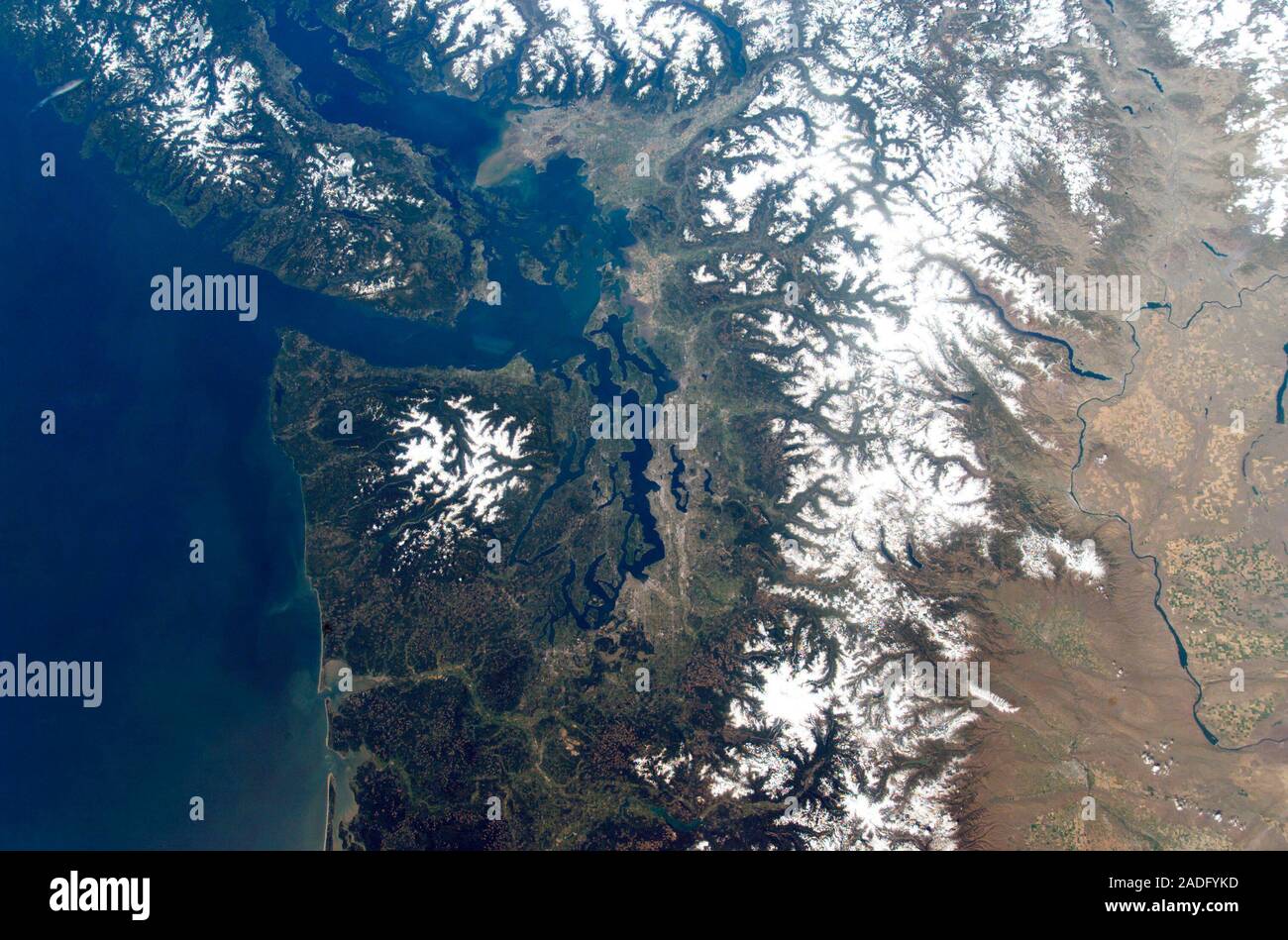 Seattle and Vancouver, US-Canada border, seen from the International ...