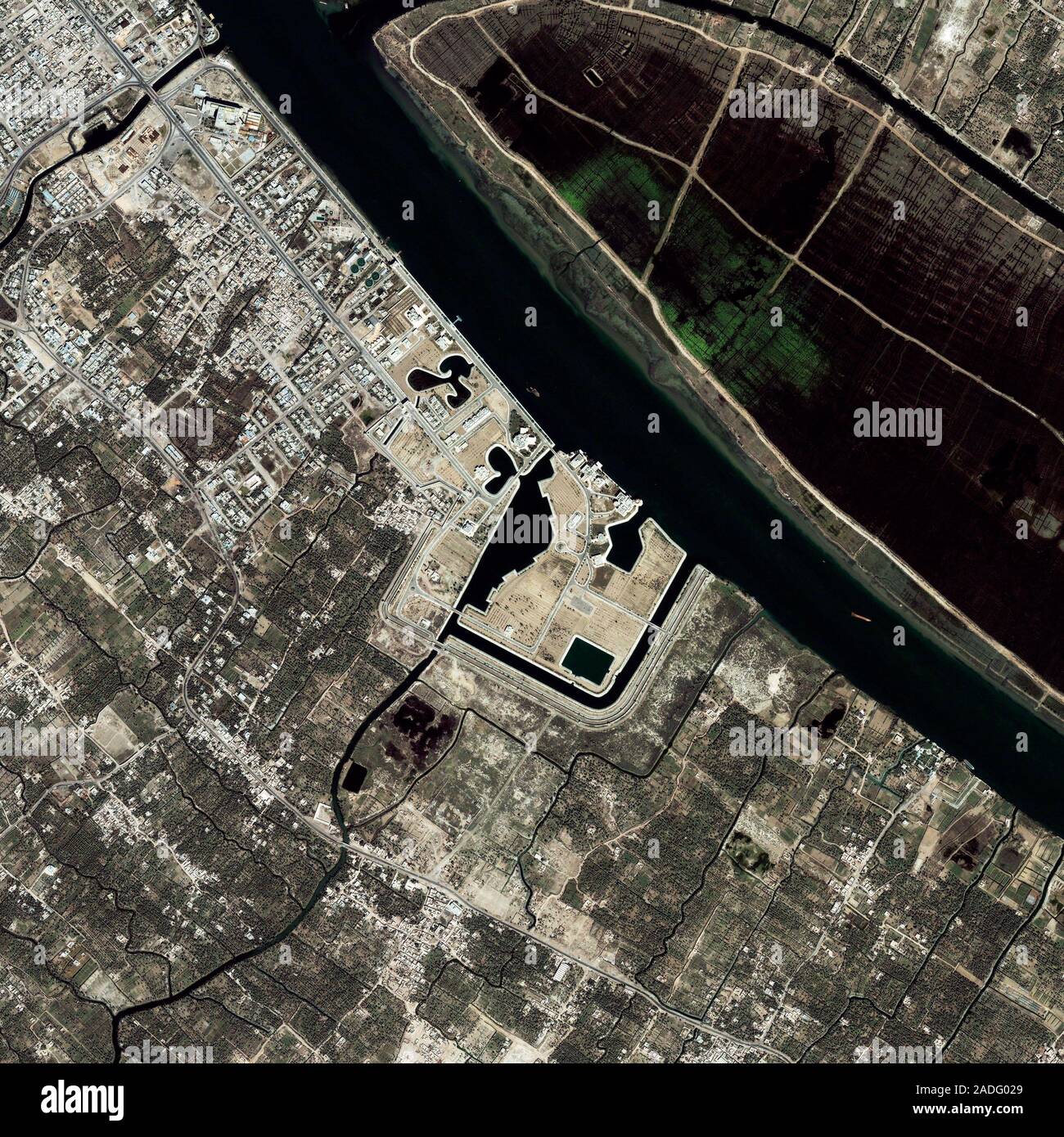Basra Palace, Iraq. Satellite image of Basra Palace (centre) in Basra ...