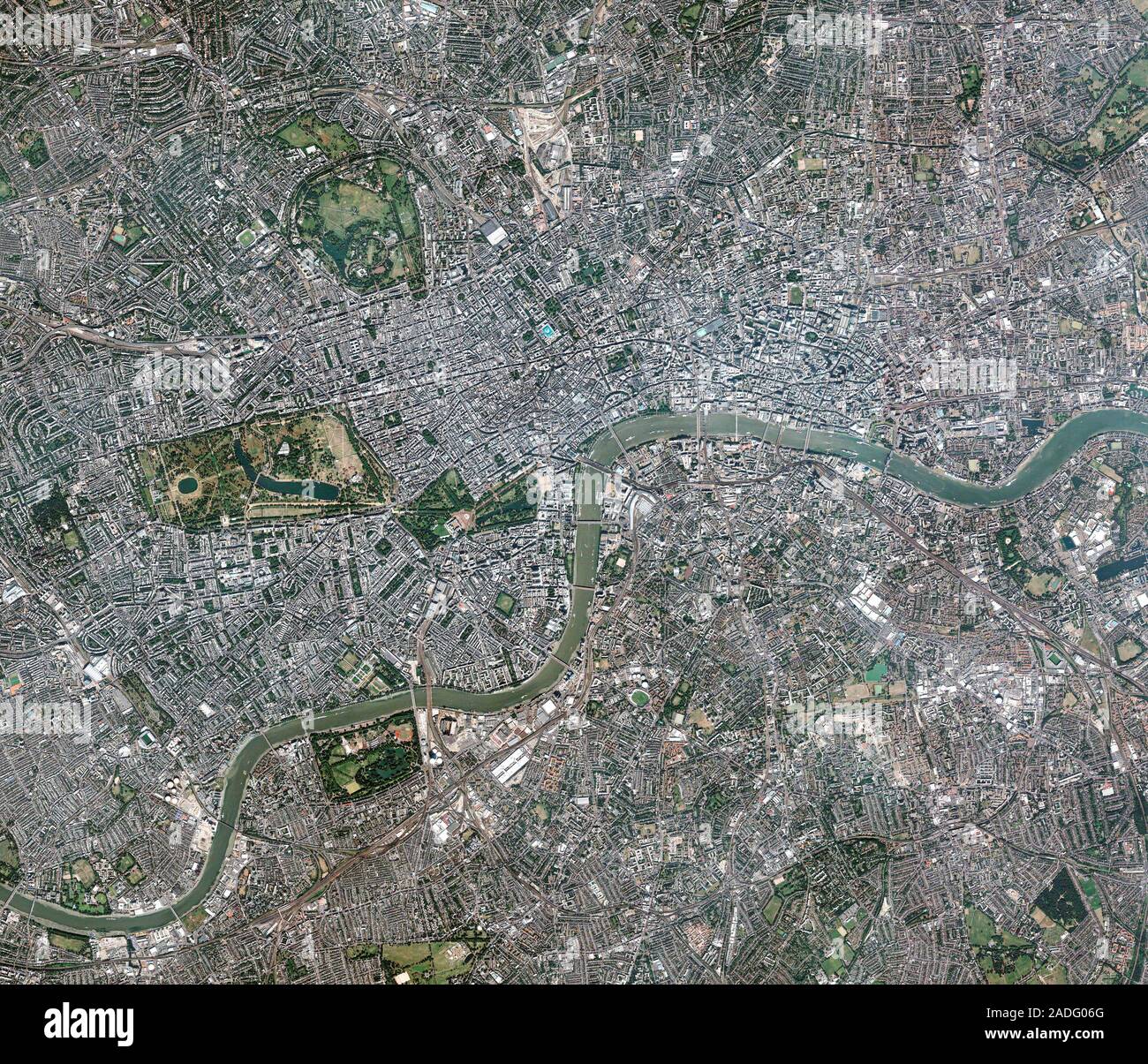 Central London, UK, Quickbird satellite image. North is at top. The ...