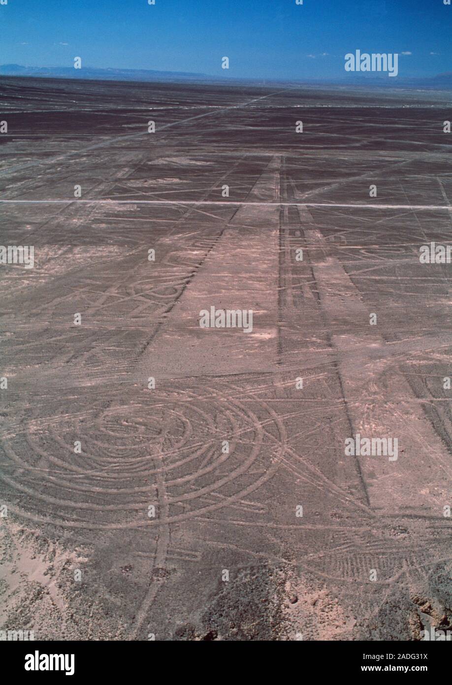 Nazca lines. Aerial photograph of geoglyphs, or landscape drawings, in ...