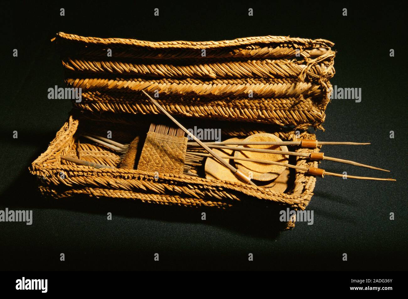 Inca mummy grave goods. Straw basket and objects found in a mummy ...