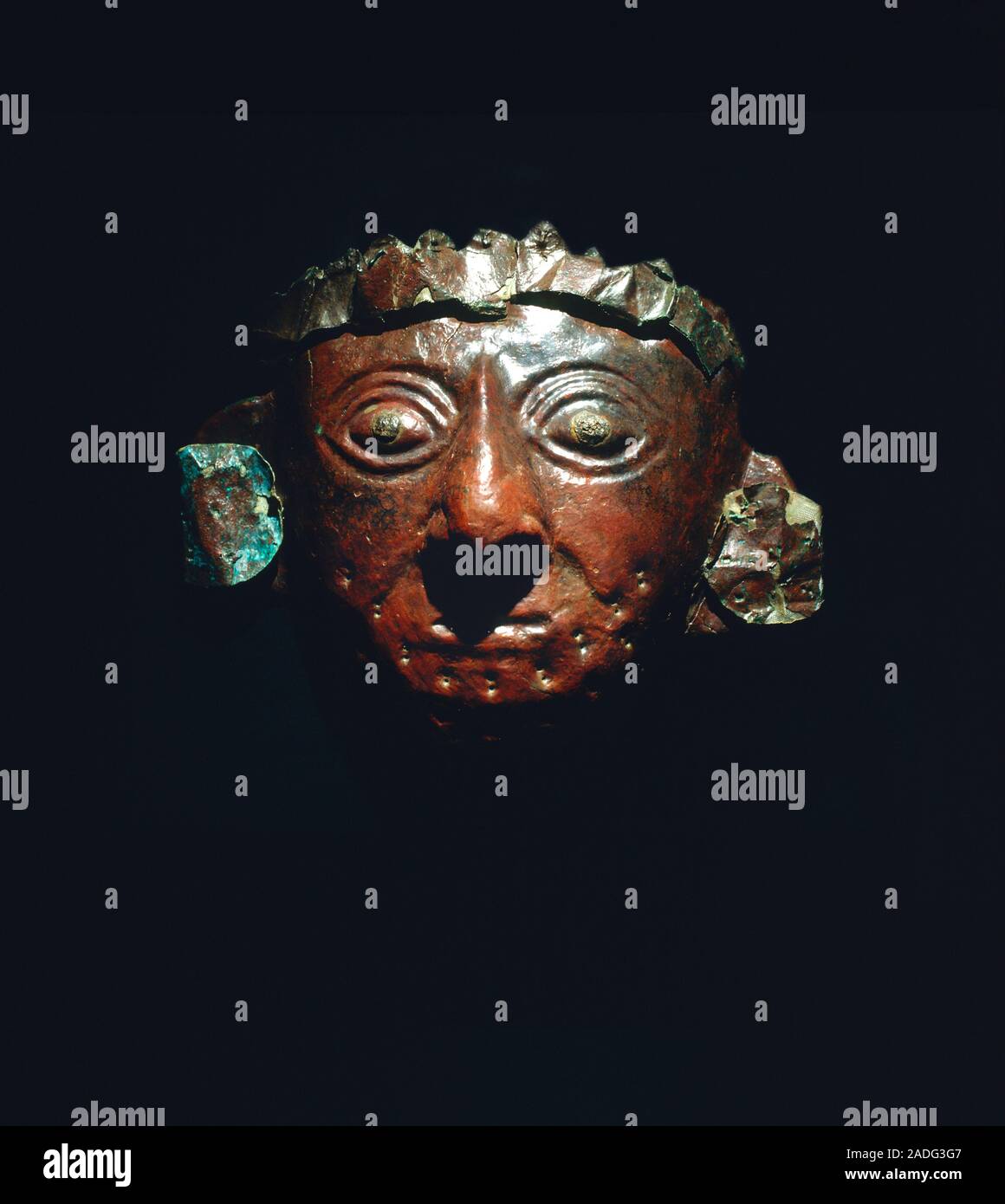 Mask from the Lord of Sipan's tomb. Sipan is located in the northern ...