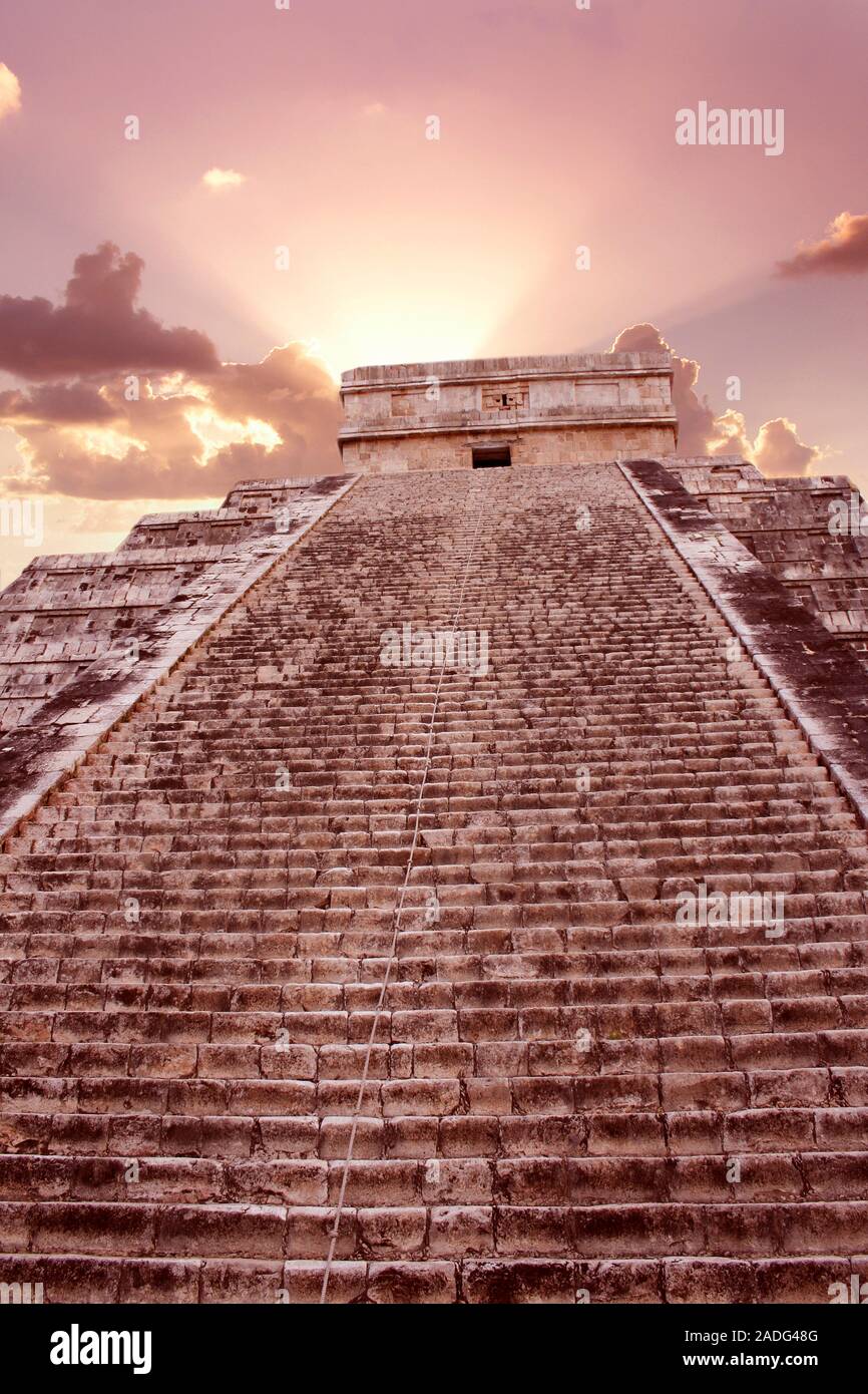 El Castillo Temple, Chichen Itza, Mexico at sunrise. This step-pyramid ...